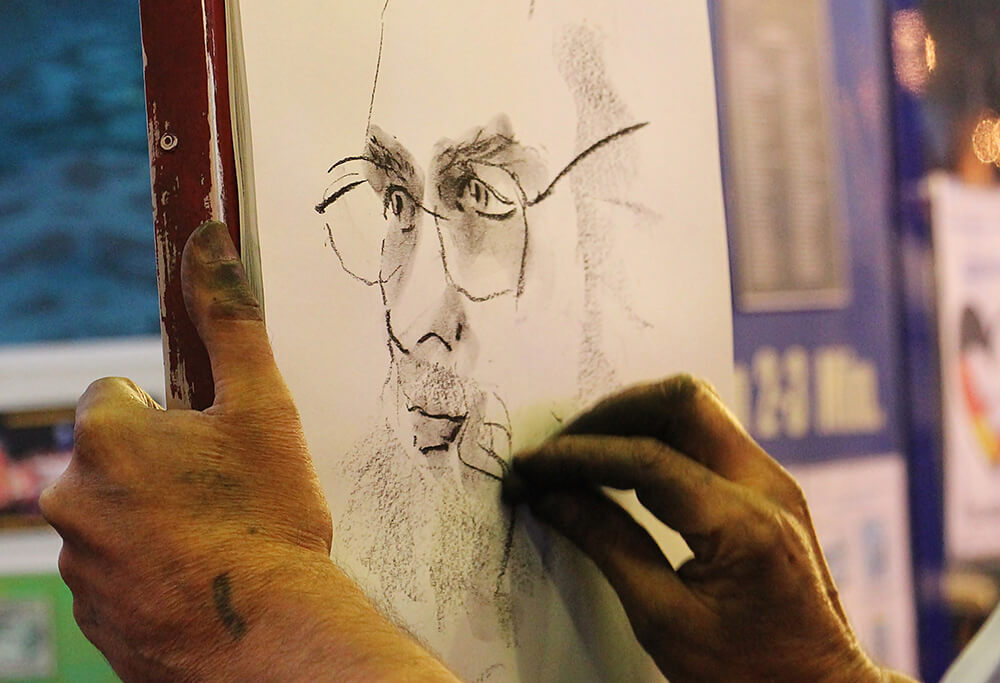 What is "Contrapposto" in Art? Here's an Explanation of Classical ...